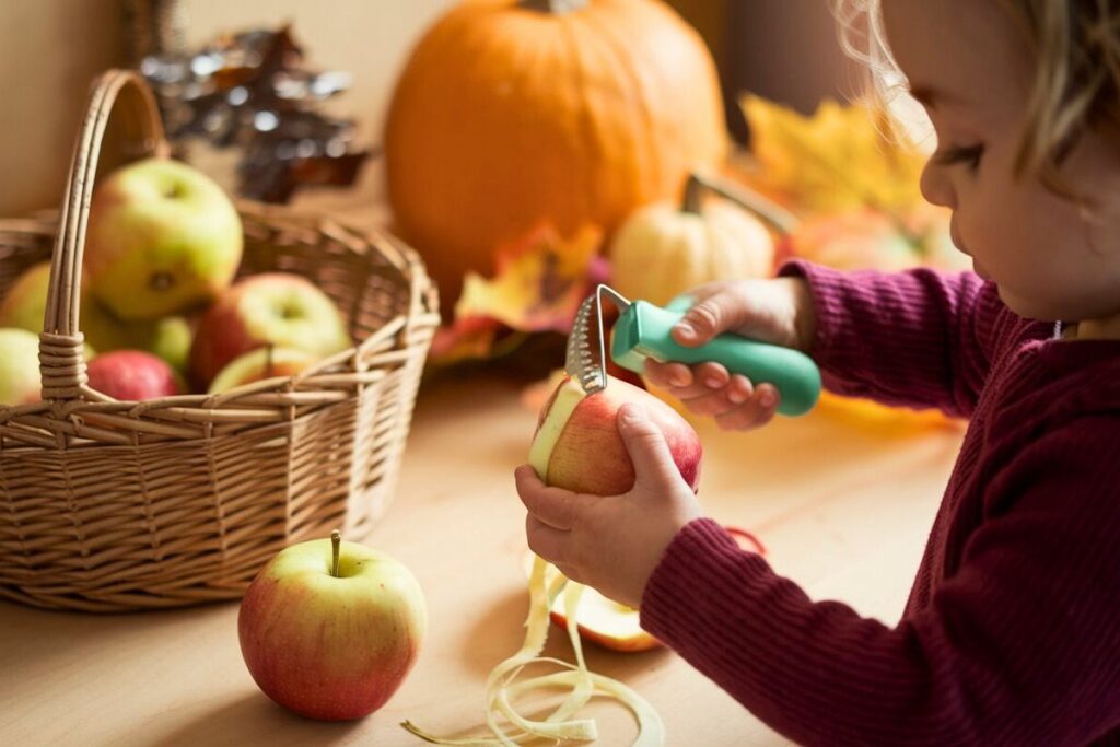 10+ Must-Try Montessori Fall Activities For Preescholers — Montessori ...