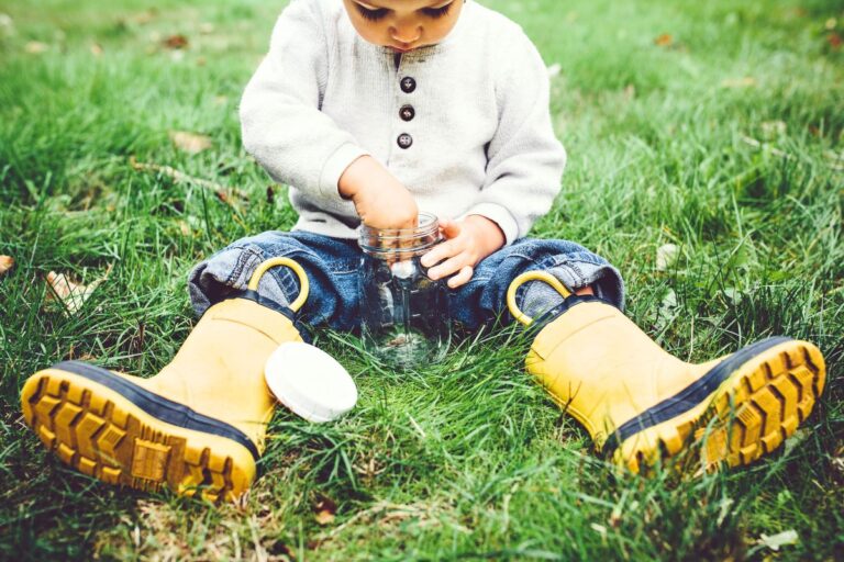 17+ Unforgettable Outdoor Montessori Activities For Kids — Montessori ...